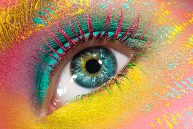 How To Make Coloured Mascara Show - BeautyAnswers